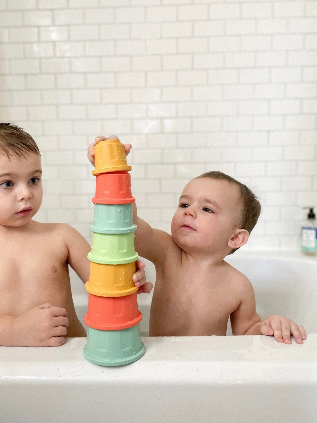 Stacking Cups silicone stacking cups by Bannor Toys
